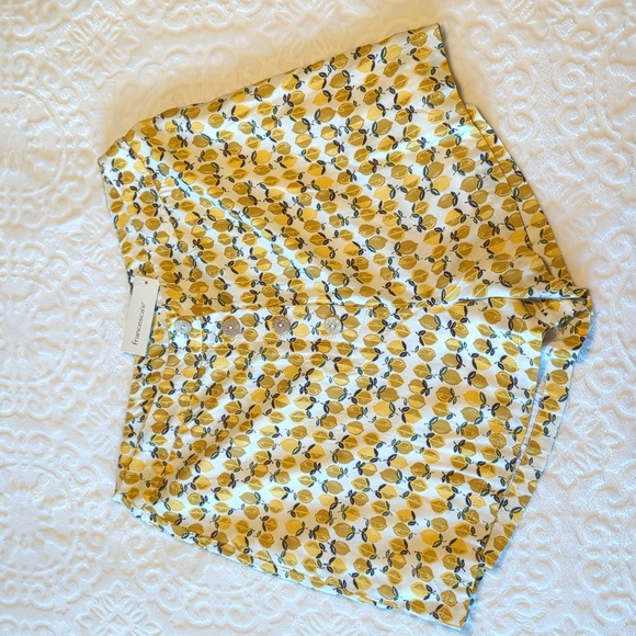 Francesca's Collections | Shorts | Francescas Buttonup Lemonshorts Sz L ...